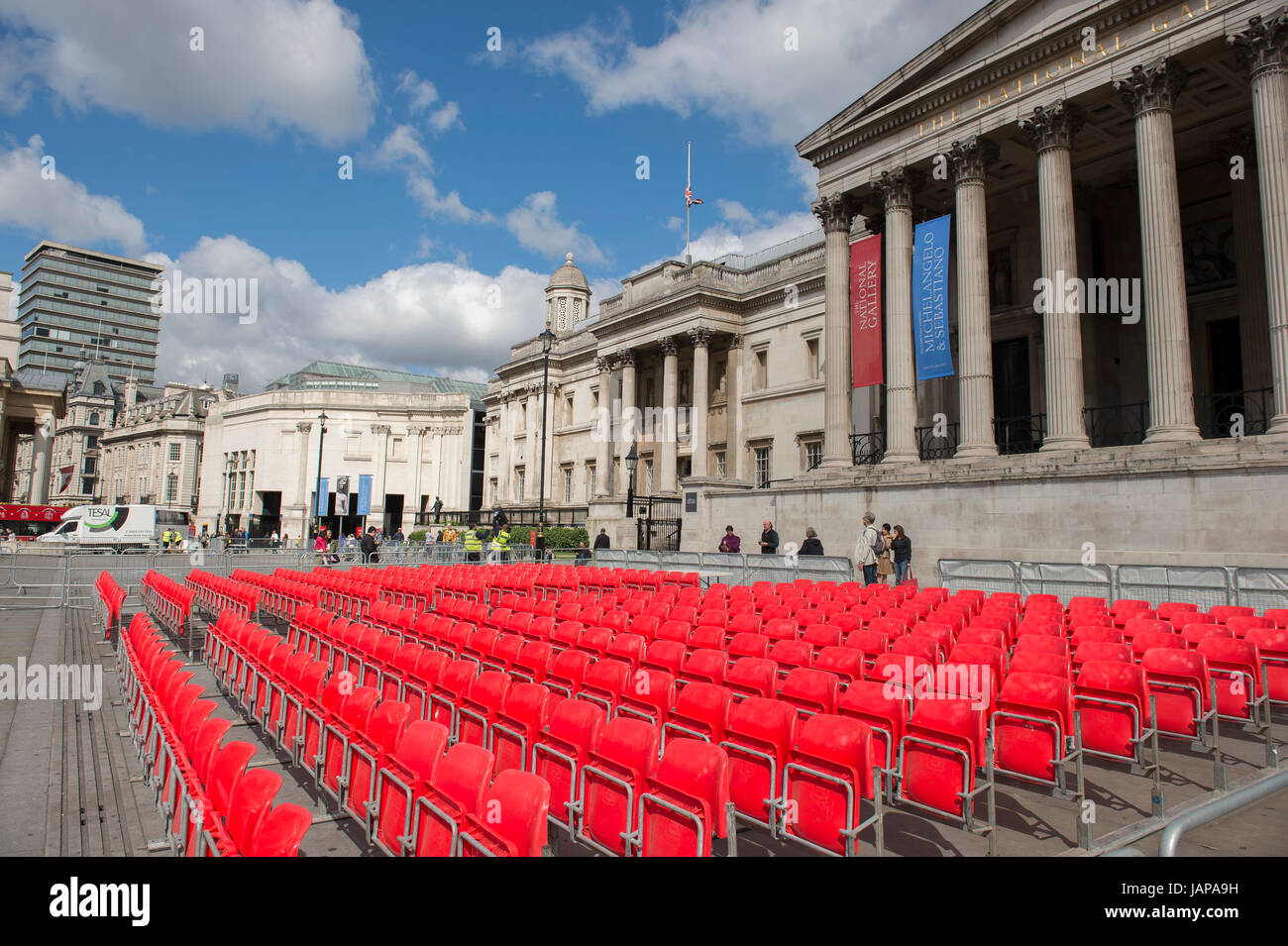 Trafalgar Square, London UK. 7th June 2017. Screen testing and seating ...