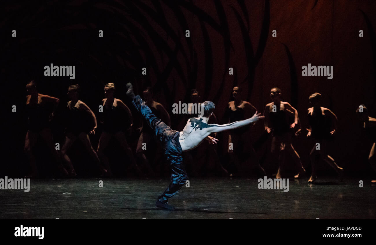 London, UK. 7th June, 2107. Scottish Ballet present Emergence by ...