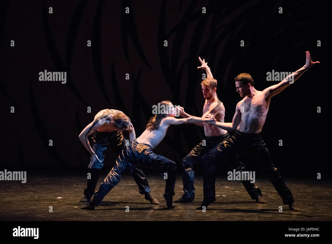 Crystal pite hi-res stock photography and images - Alamy