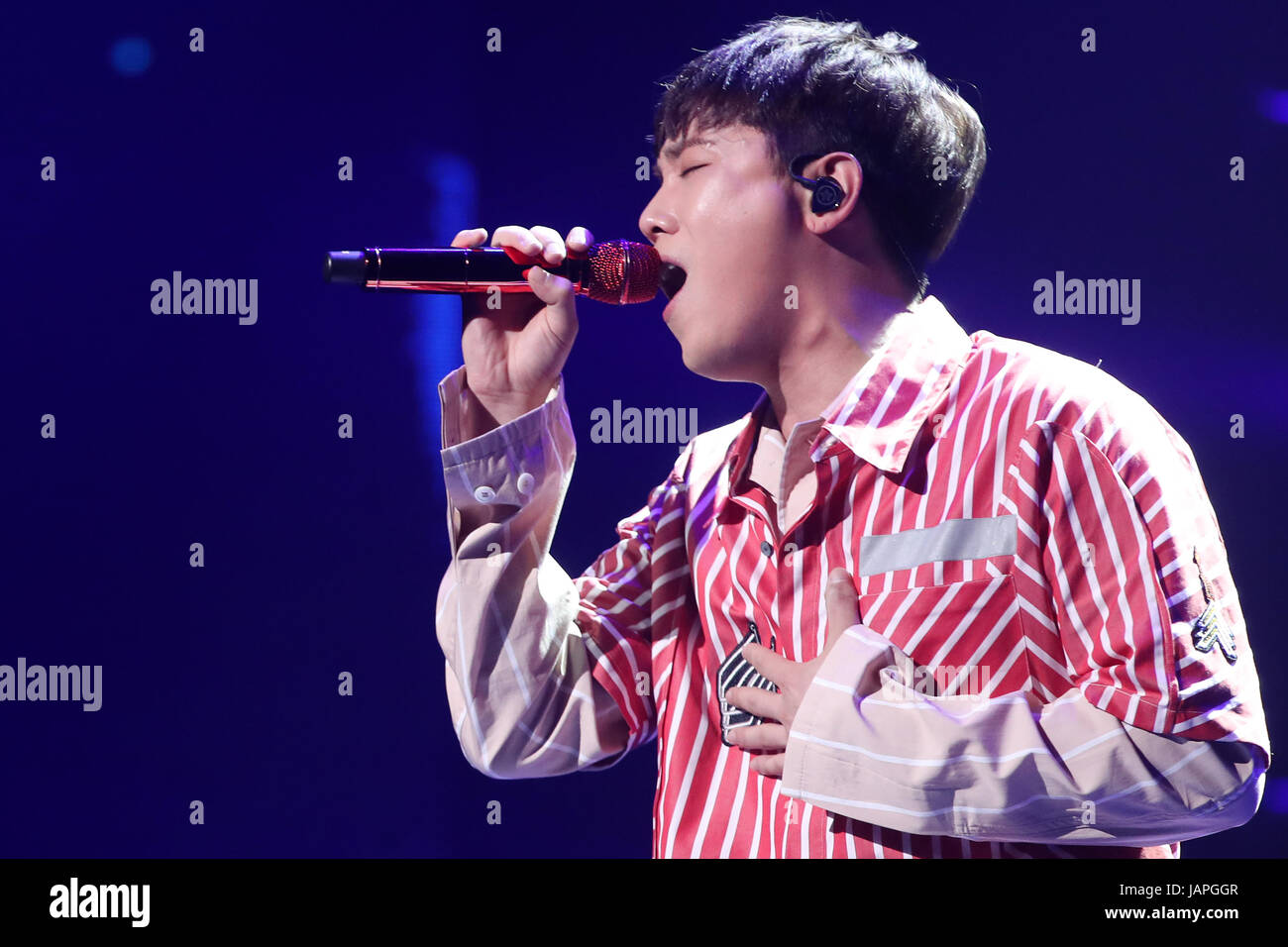 F.T. Island's 10th debut anniversary Lee Hong-gi, a member of South ...