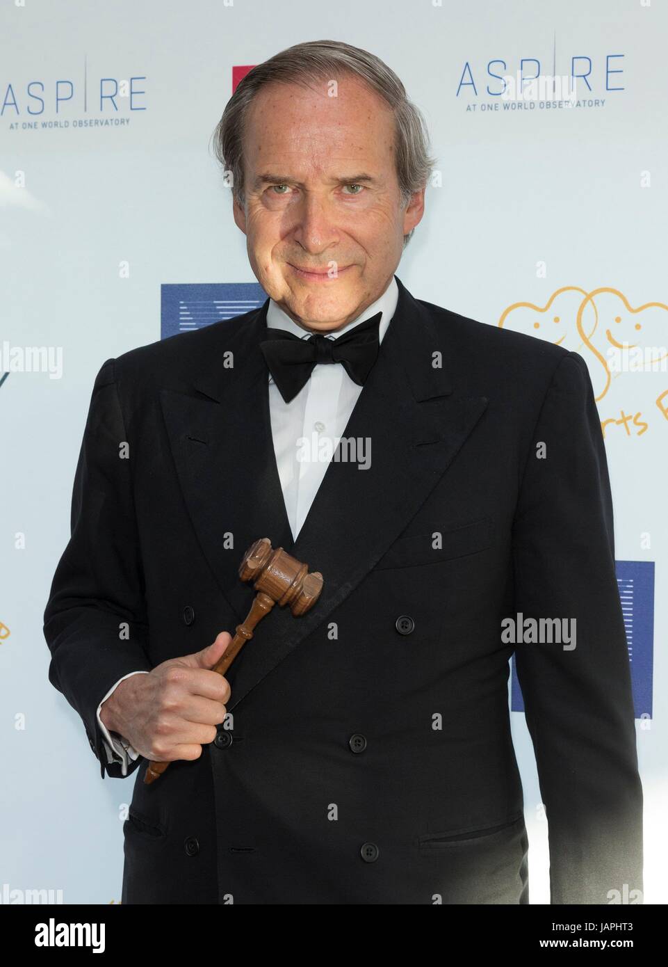 New York, NY, USA. 7th June, 2017. Simon de Pury at arrivals for 2017 ...