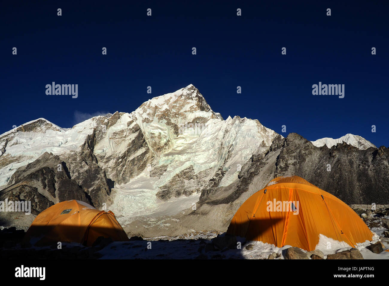 MT. NUPTSE FROM GORAK SHEP Stock Photo - Alamy