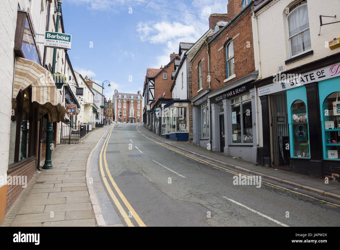 Ruthin hi-res stock photography and images - Alamy