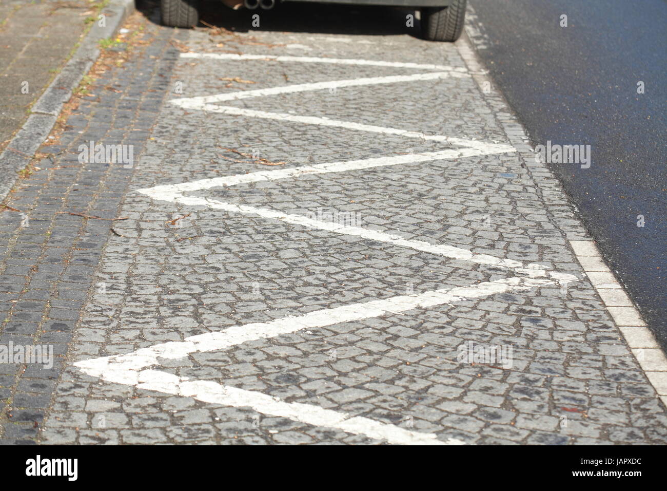 Street mark stripes, no parking Stock Photo - Alamy