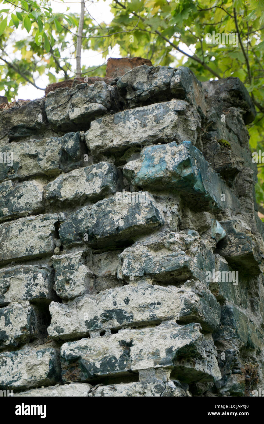 Wall built from bricks made of slag from the ironmaking process ...