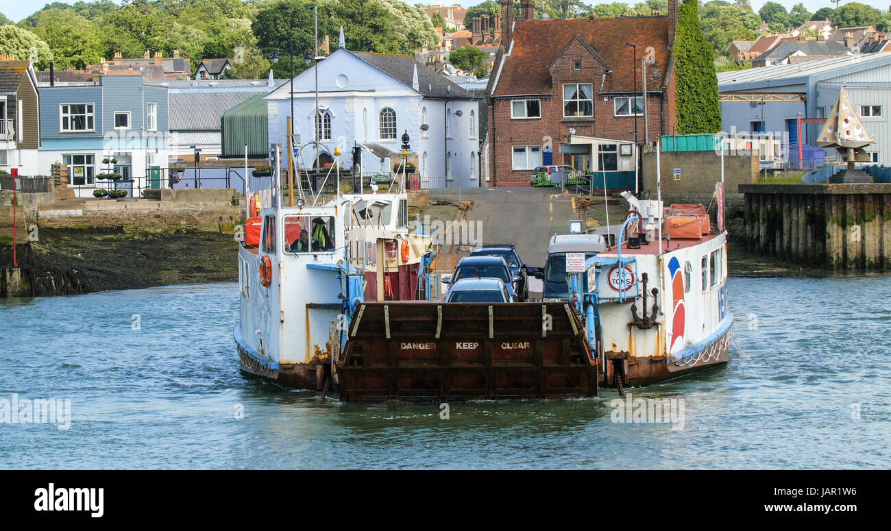 Chain ferry boat hi-res stock photography and images - Alamy