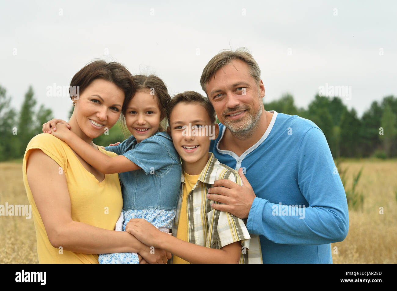 Happy big family hi-res stock photography and images - Alamy