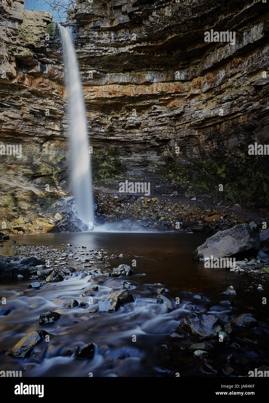 At 100 feet Hardraw Force is Englands highest single drop waterfall ...
