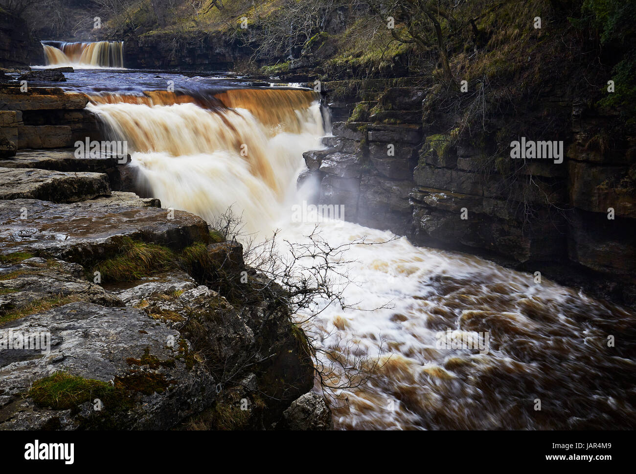 Kisdon force waterfall hi-res stock photography and images - Alamy