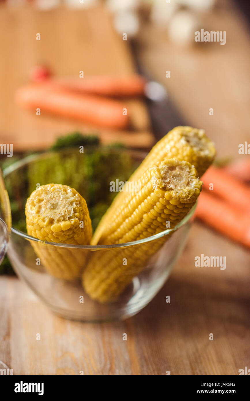 Corn cobs in bowl Stock Photo - Alamy