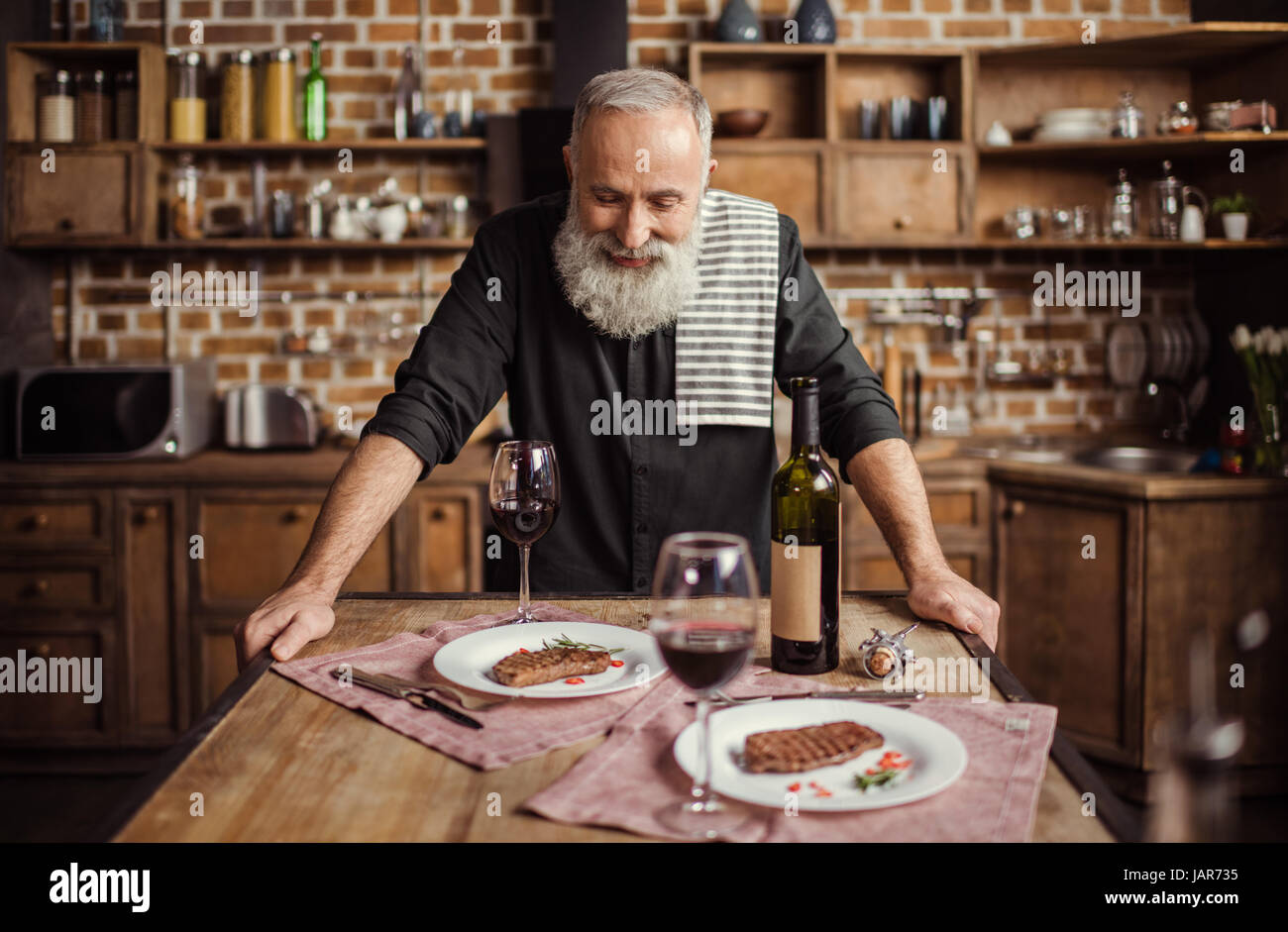 Old man dining alone hi-res stock photography and images - Alamy