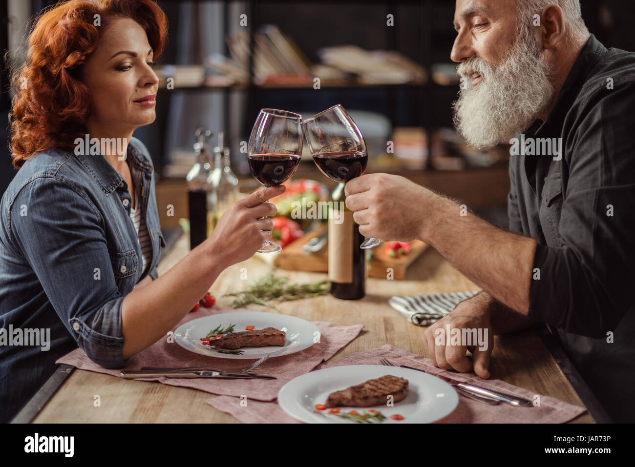Couple drinking wine Stock Photo - Alamy