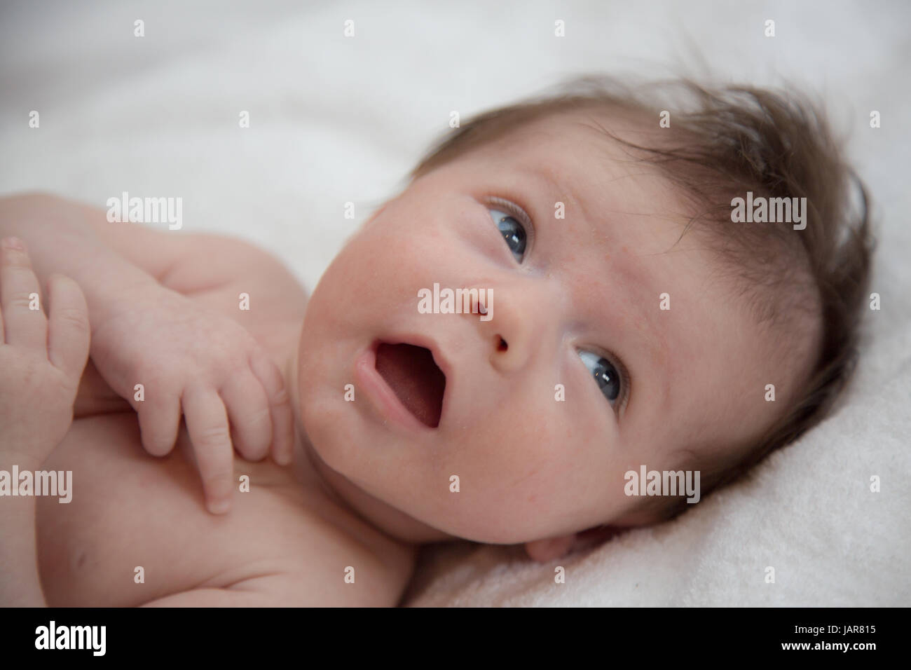 Baby 0 to 3 months hi-res stock photography and images - Alamy