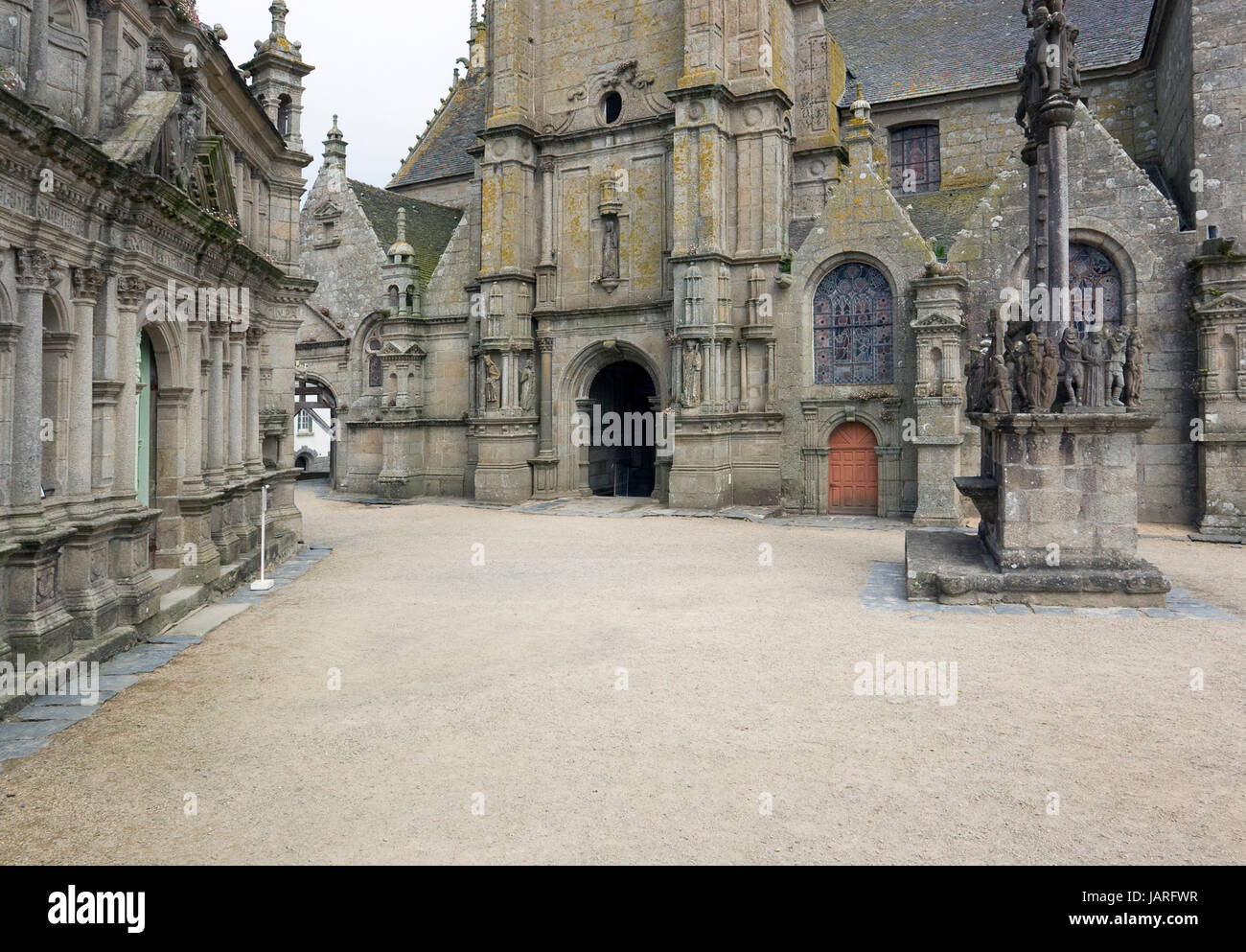 Bogen kirchhof hi-res stock photography and images - Alamy