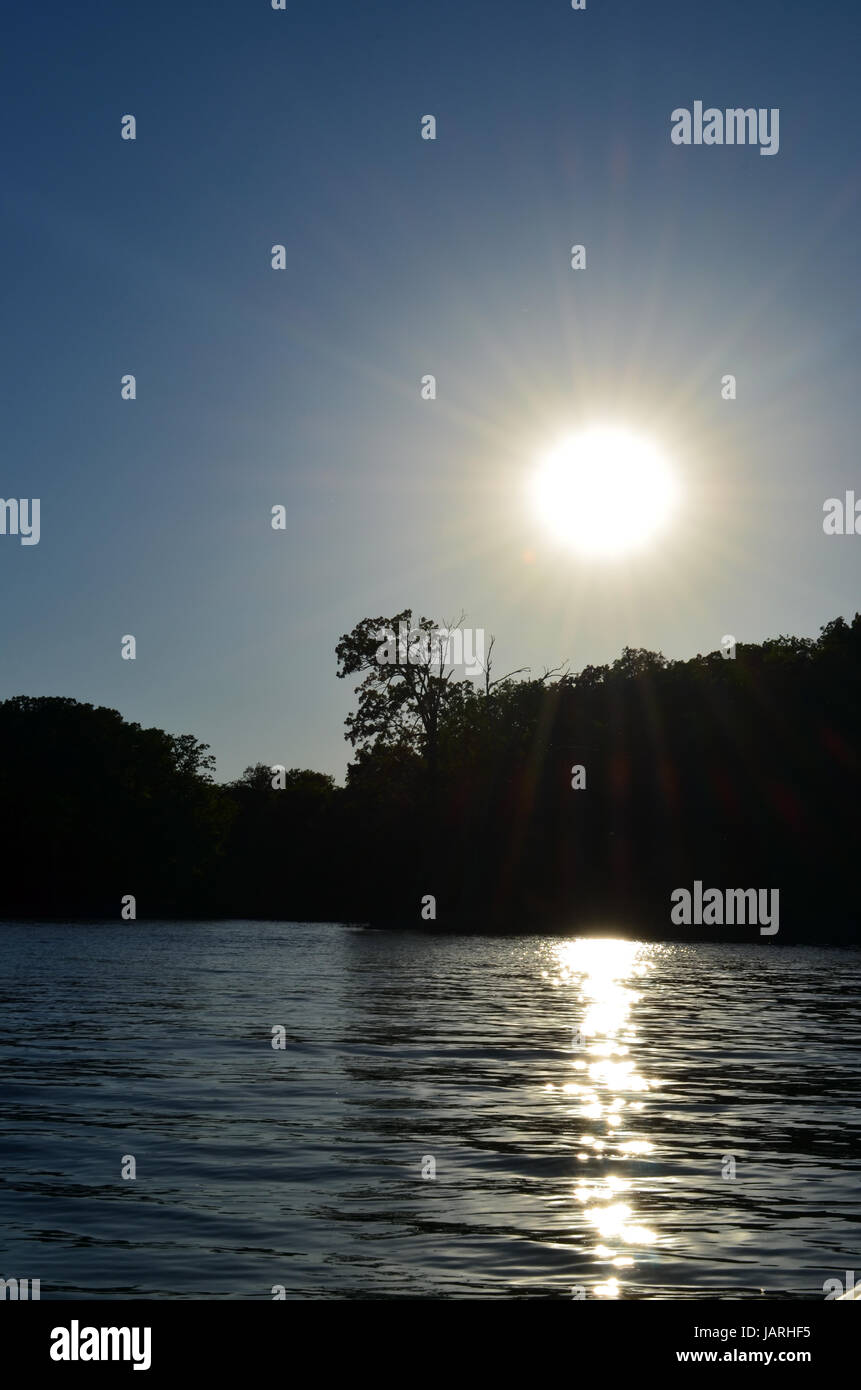 Sunset at Carlyle Lake in Carlyle, Illinois Stock Photo - Alamy