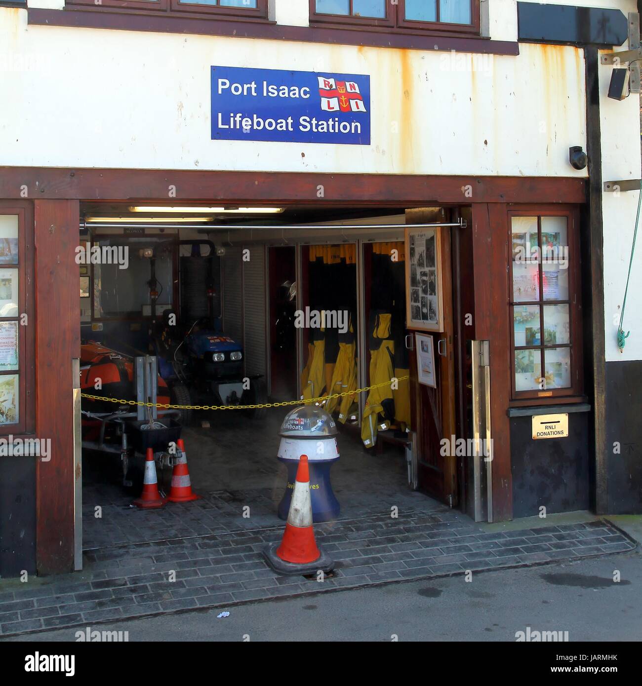 Port Isaac, Cornwall, UK - April 8th 2017: The RNLI Lifeboat Station ...
