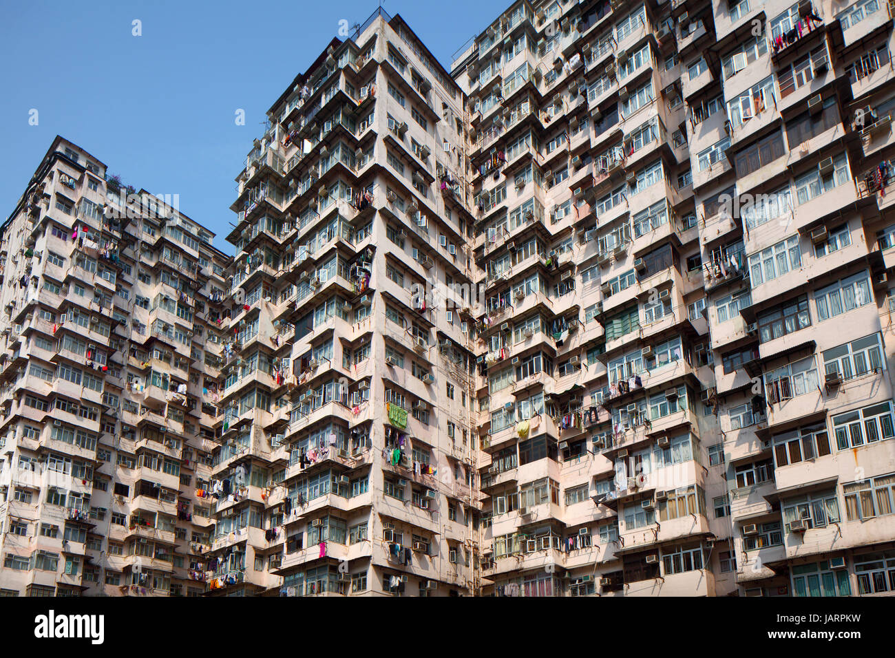 Overcrowded building in Hong Kong Stock Photo - Alamy