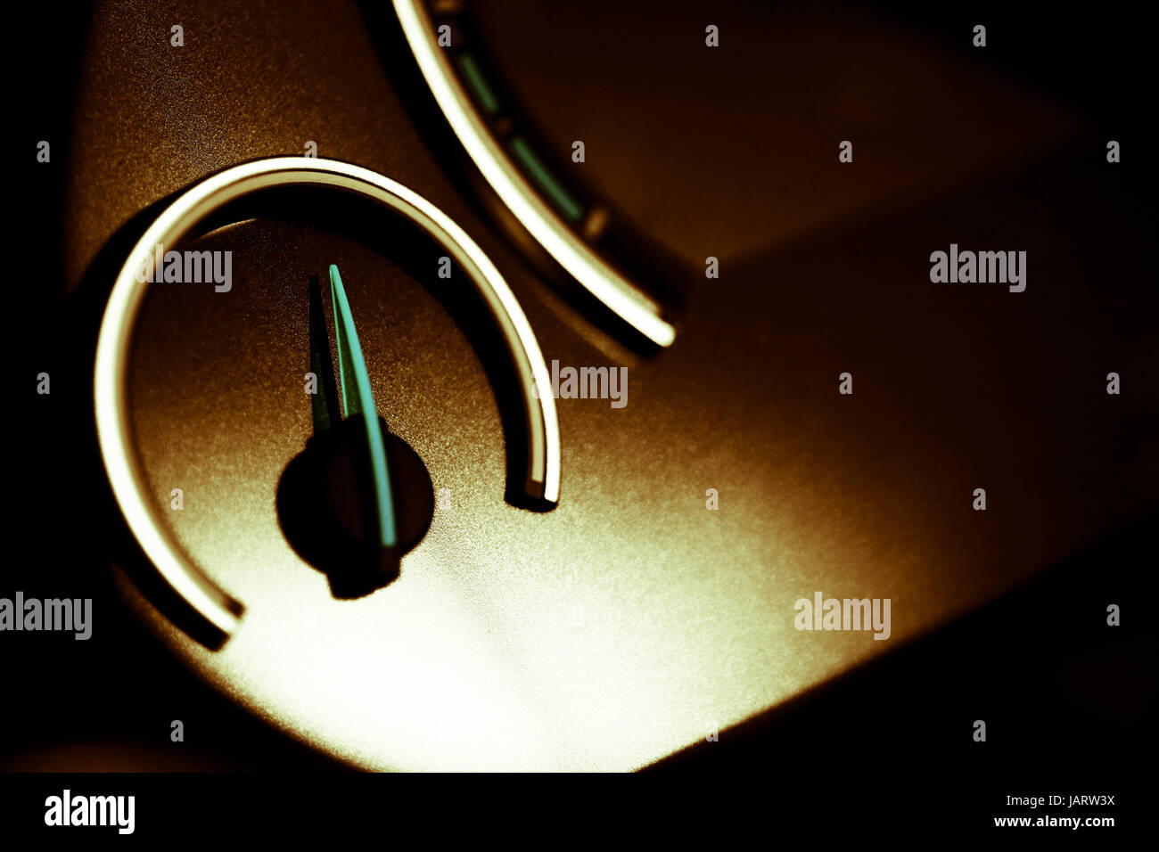 Detail of an empty gauge with a pointing needle Stock Photo - Alamy
