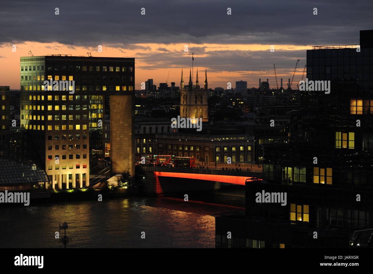 London Bridge at dusk Stock Photo - Alamy