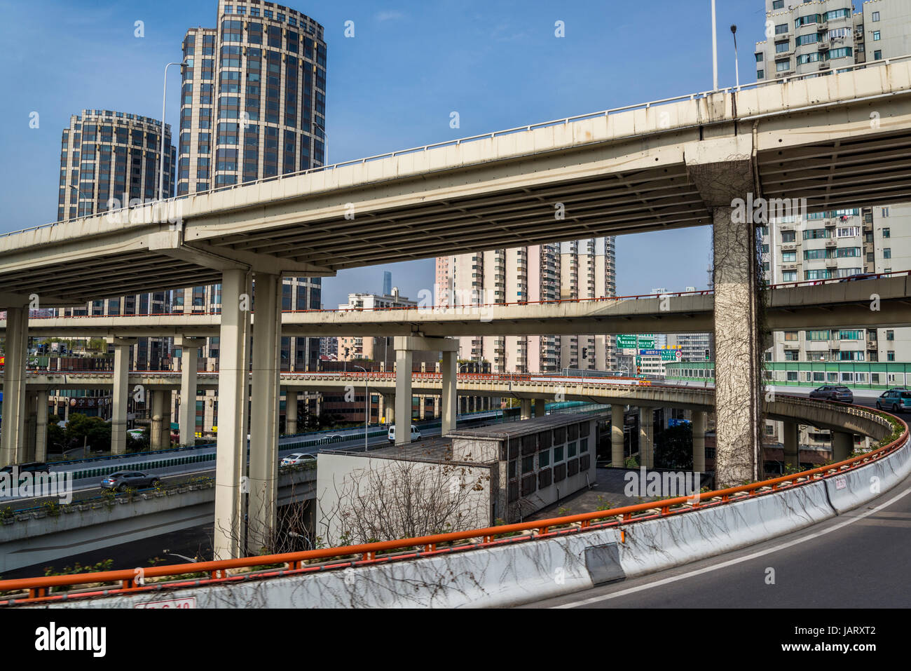 Elevated highway in shanghai hi-res stock photography and images - Alamy
