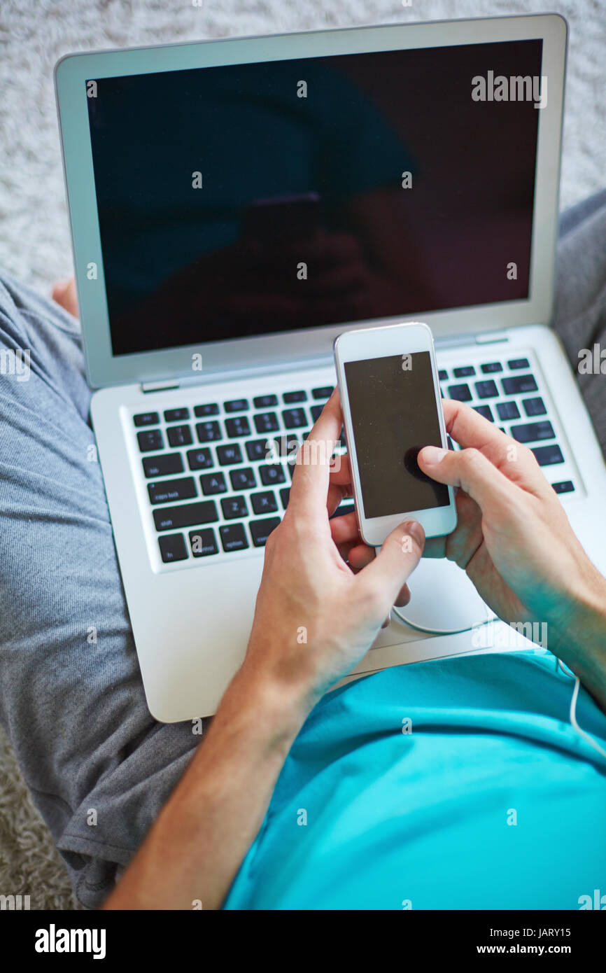 Sms device hi-res stock photography and images - Alamy