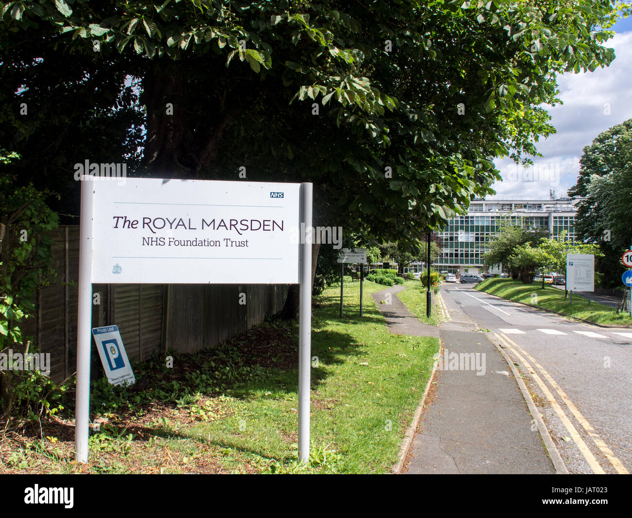 The road into the main reception of the Royal Marsden hospital in ...