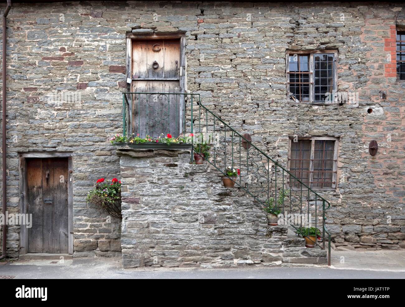 Clun house hi-res stock photography and images - Alamy