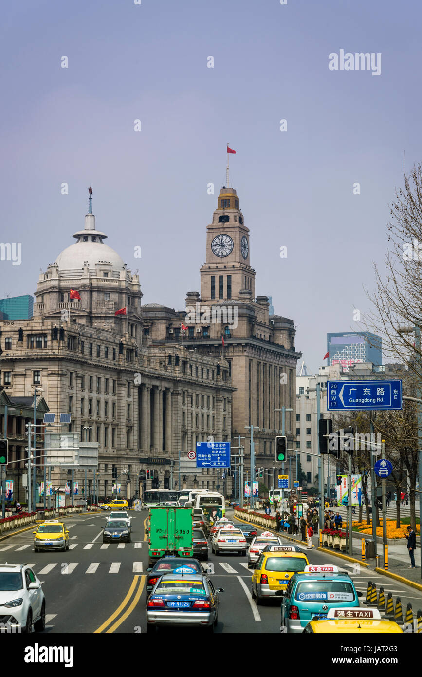 Traffic and European colonial buildings on the Bund, Shanghai, China ...