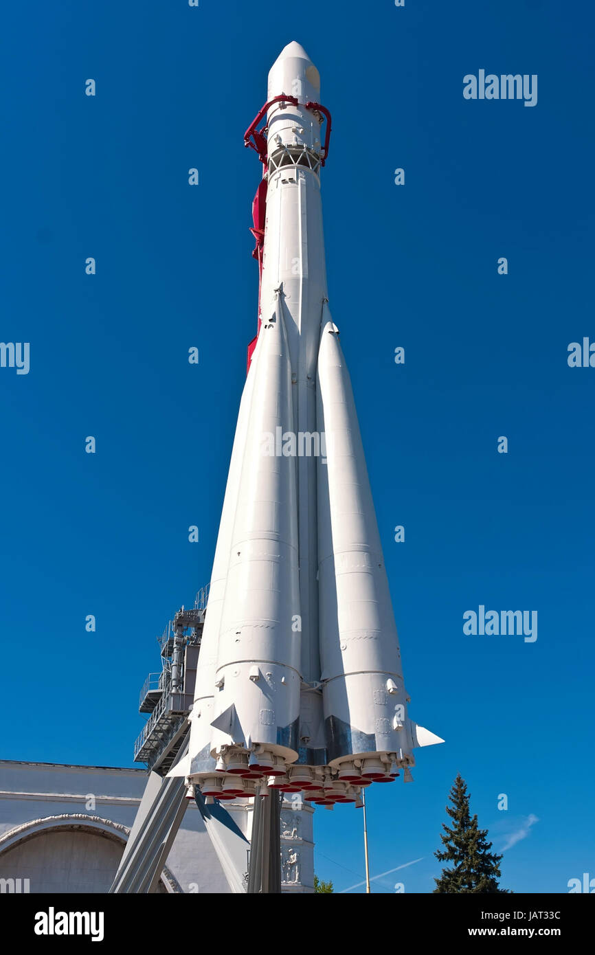 Monument of space rocket Vostok in Moscow, Russia Stock Photo - Alamy