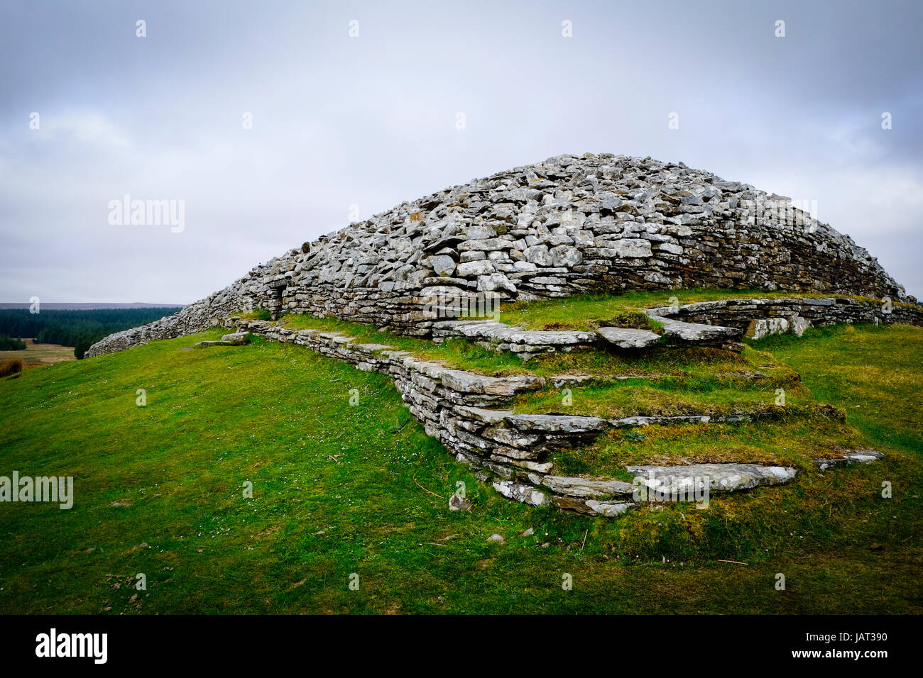 The Grey Cairns of Camster, Neolithic chambered cairns, Caithness ...