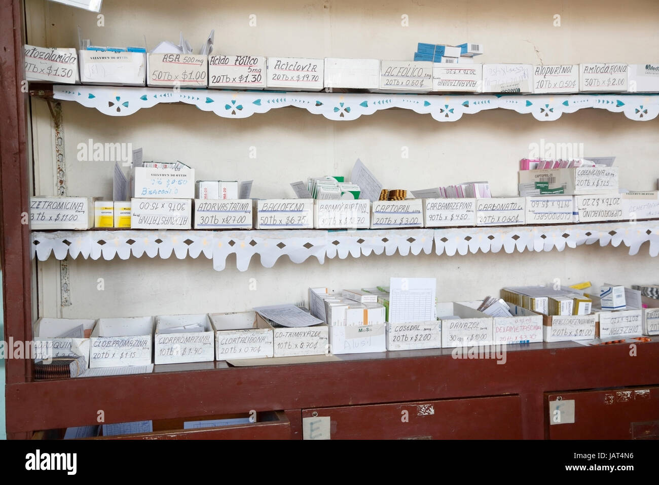 Hospital havana cuba hi-res stock photography and images - Alamy