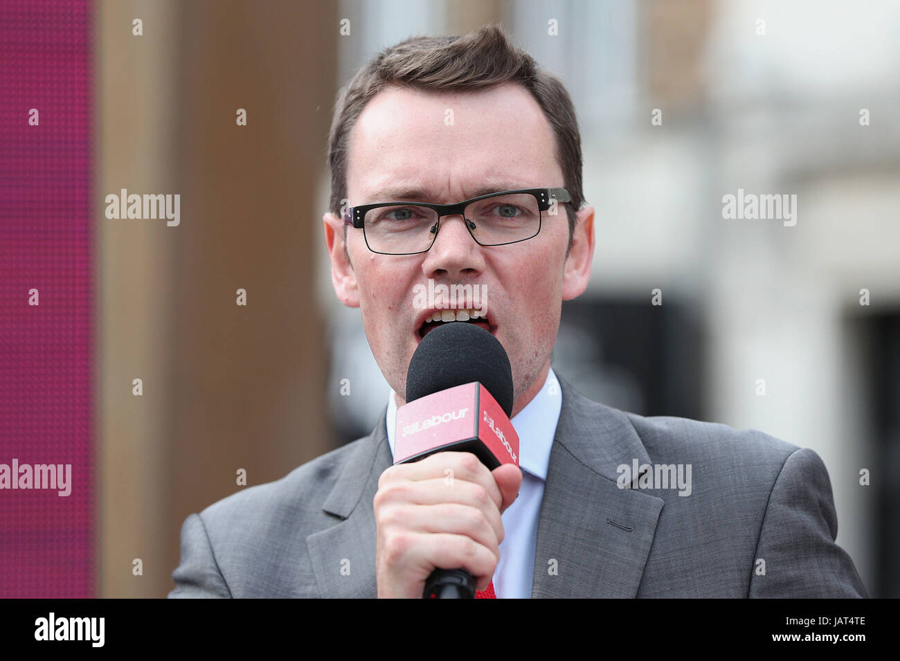 Chris ostrowski hi-res stock photography and images - Alamy