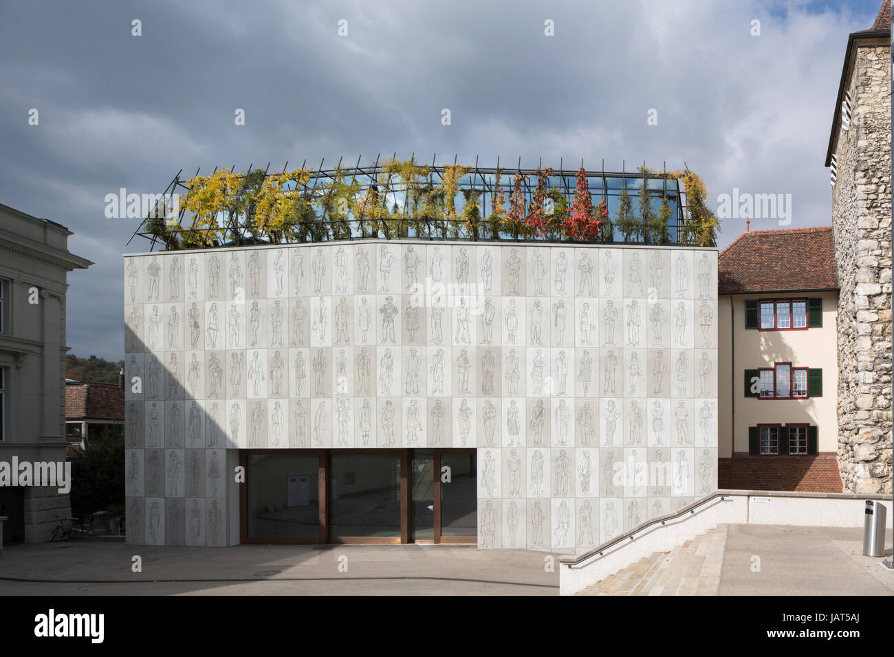 Front elevation of extension's engraved concrete facade. Aarau City ...