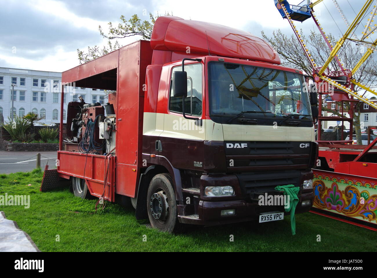 2005 DAF CF Generator lorry providing power for fairground rides Stock ...