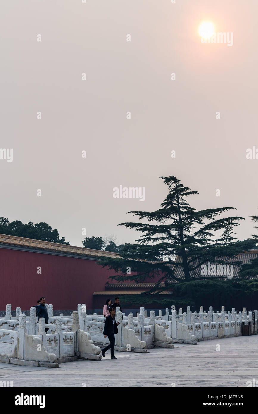 Sun park zhongshan park beijing china hi-res stock photography and ...