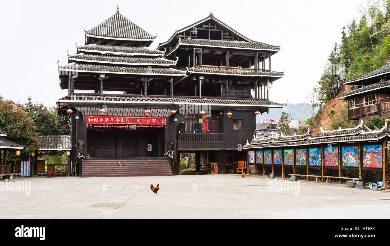 China hen hi-res stock photography and images - Alamy