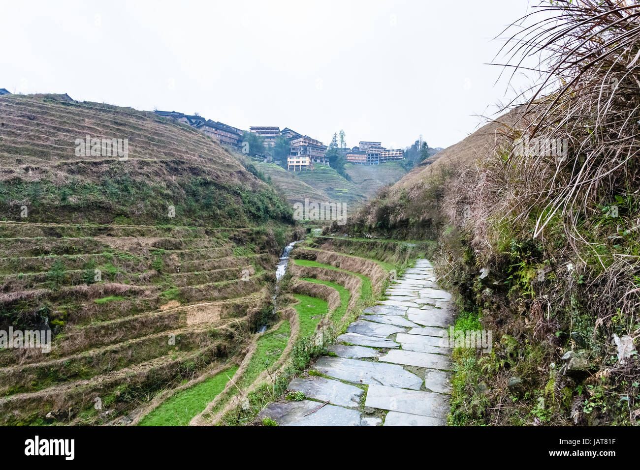 Chinese mountain pathway hi-res stock photography and images - Alamy