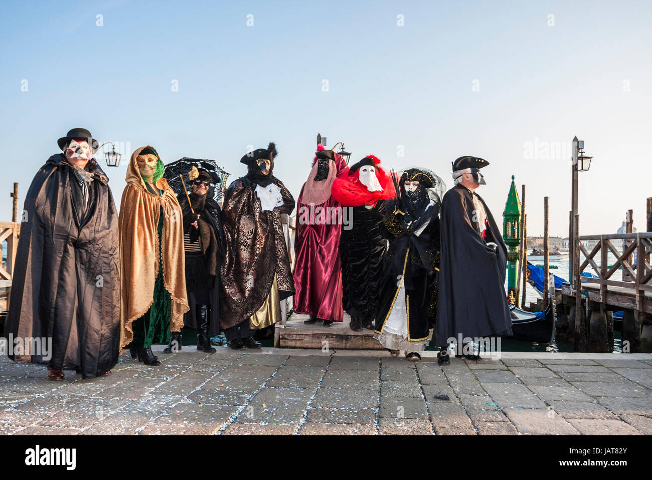 Venezia Veneto Italy Carnival 2010; the masks around venice arrived ...