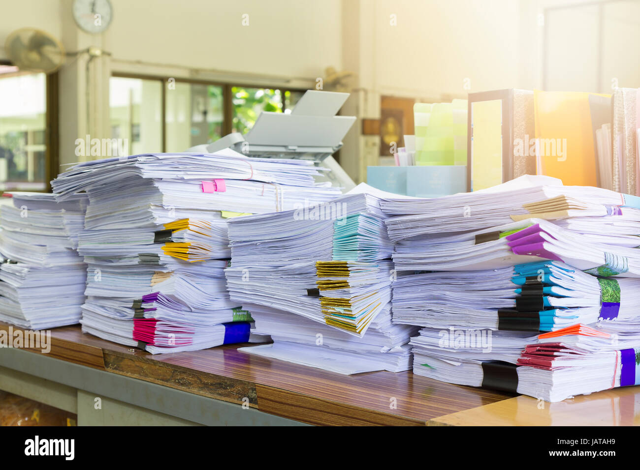 Paperwork desk messy hi-res stock photography and images - Alamy
