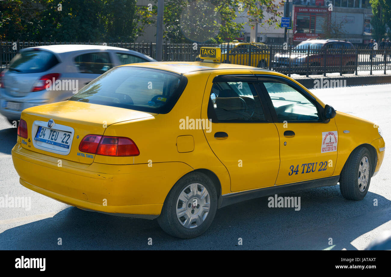 Turkish taxi hi-res stock photography and images - Alamy