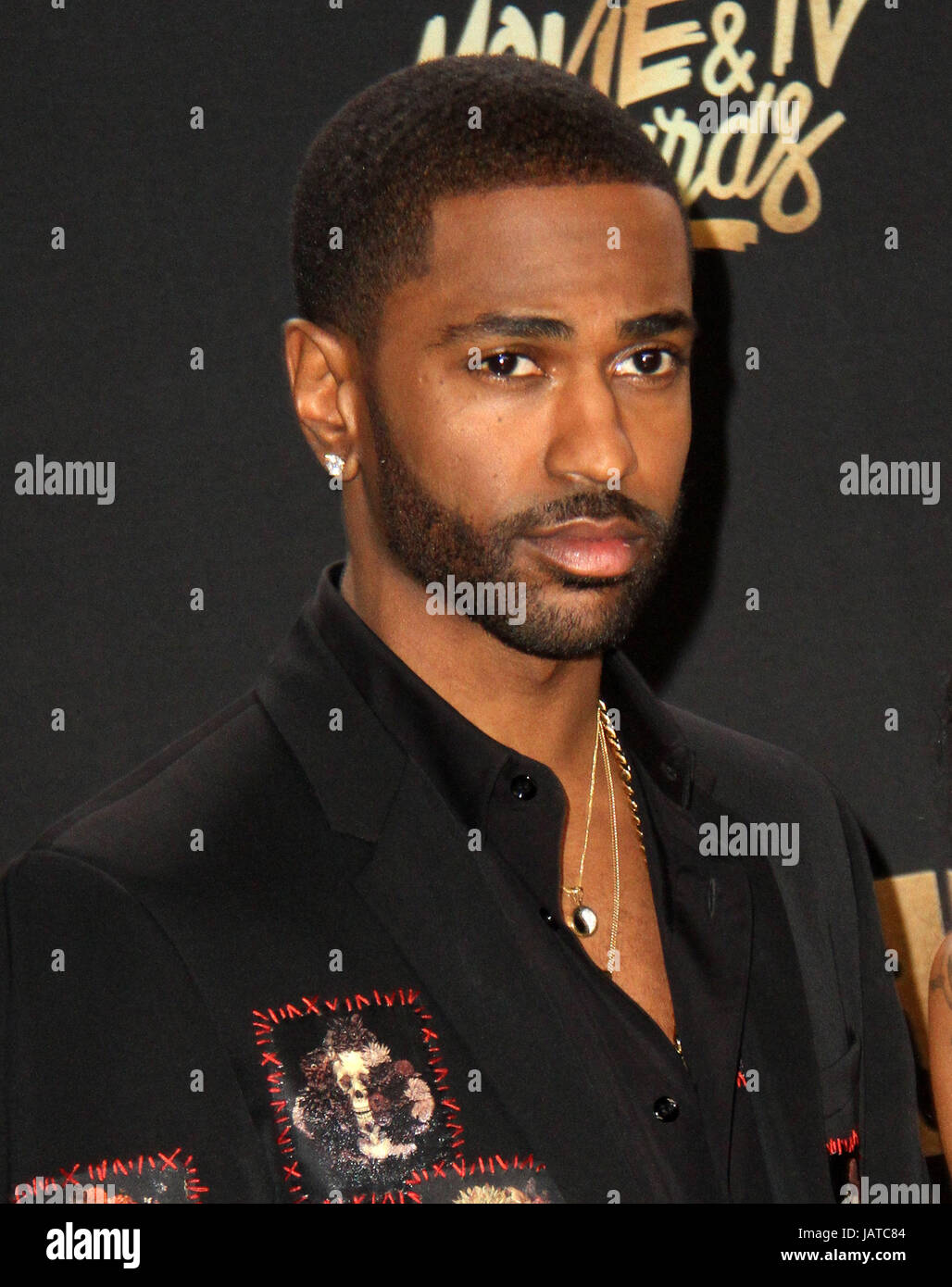 2017 MTV Movie & TV Awards - Arrivals held at the Shrine Auditorium in ...