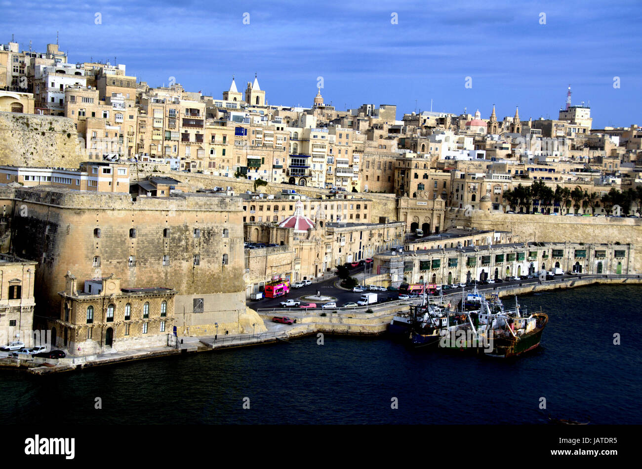 Traditional stone made building in Valletta,Malta Stock Photo - Alamy