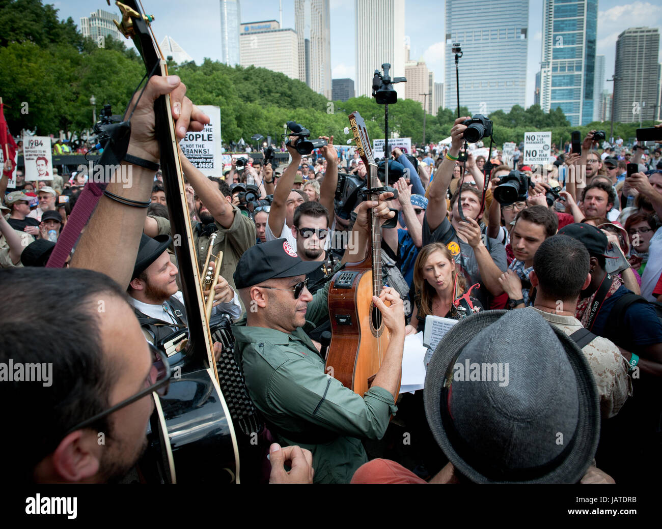 Rage against the war machine hi-res stock photography and images - Alamy