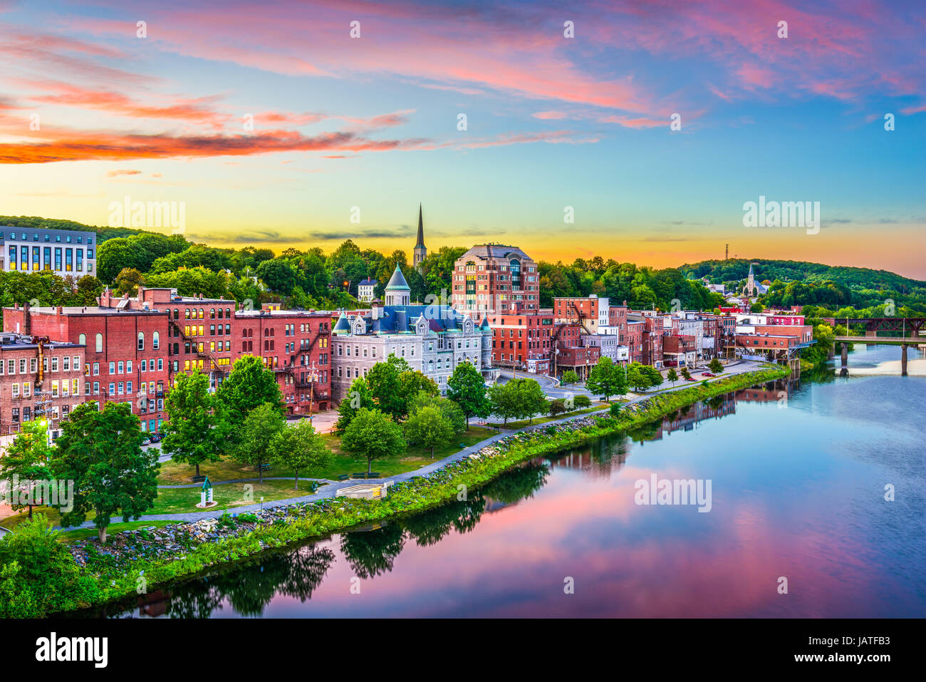 Augusta maine capital city maine hi-res stock photography and images ...