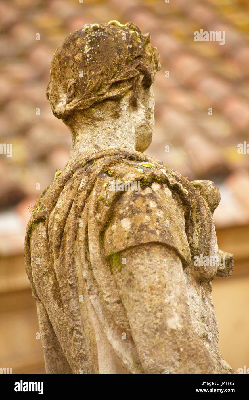 Stone statue in the Roman Baths in Bath city centre Stock Photo - Alamy