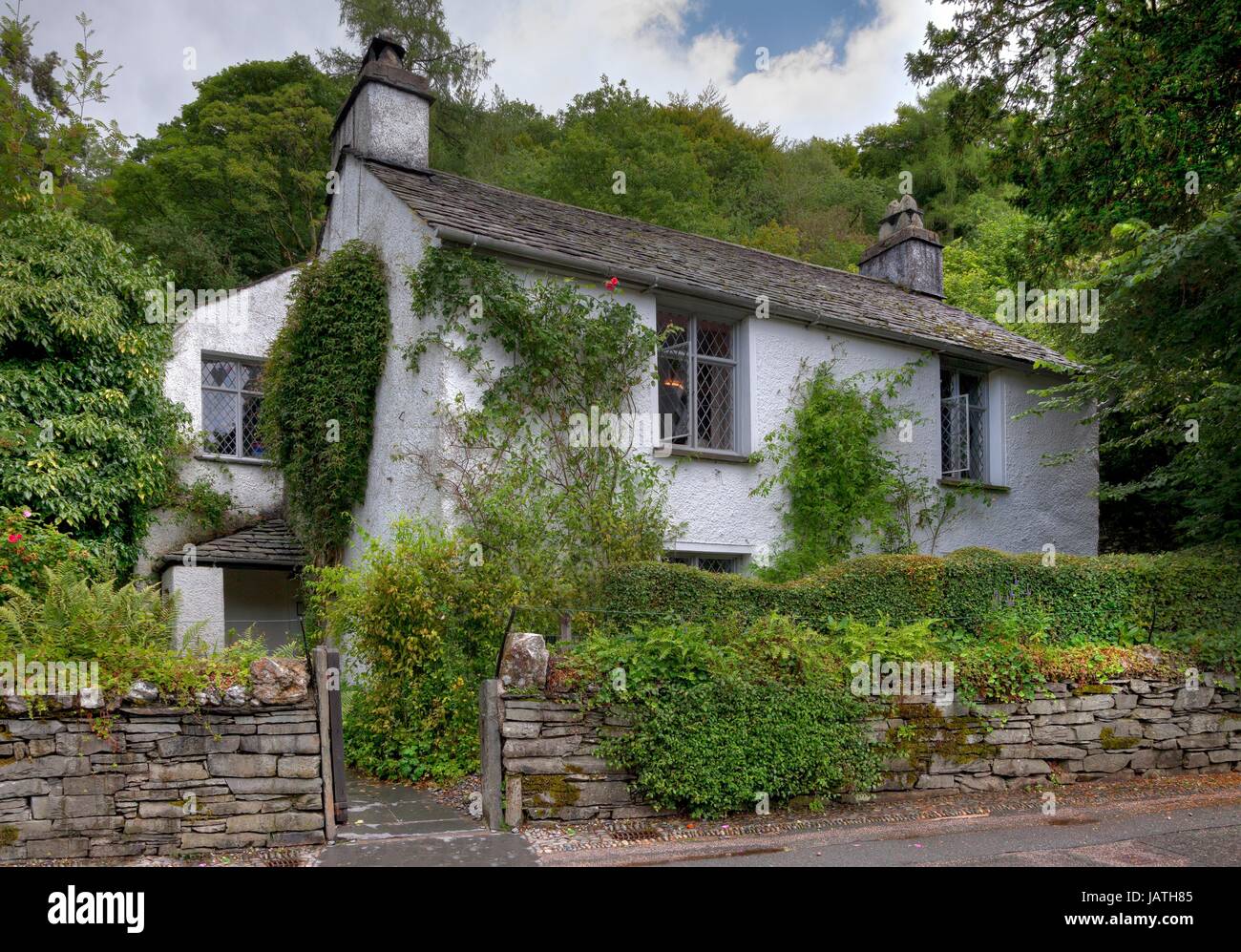 Dove Cottage, the home of poet William Wordsworth. Grasmere, Cumbria ...