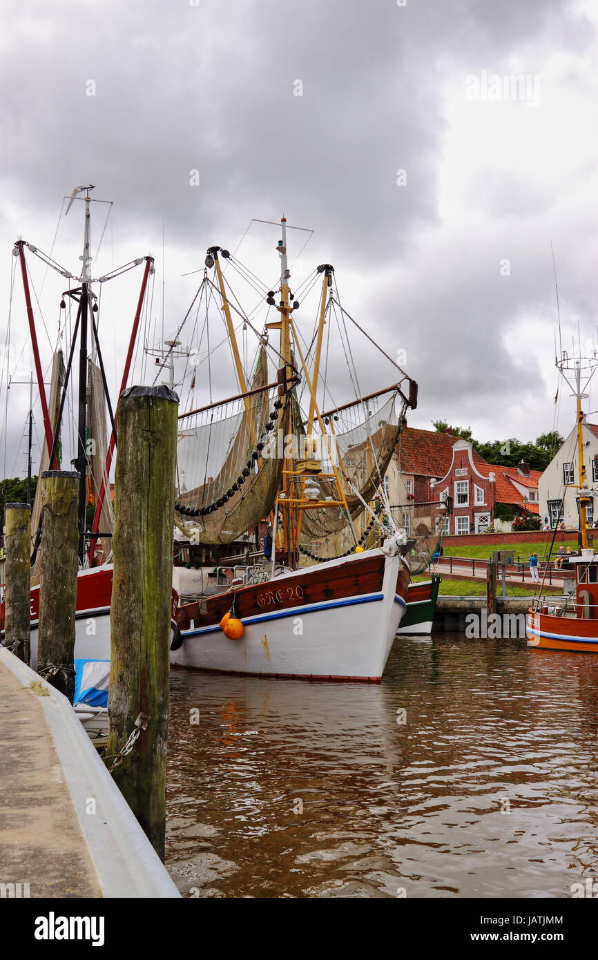 crab cutter in harbor Stock Photo - Alamy