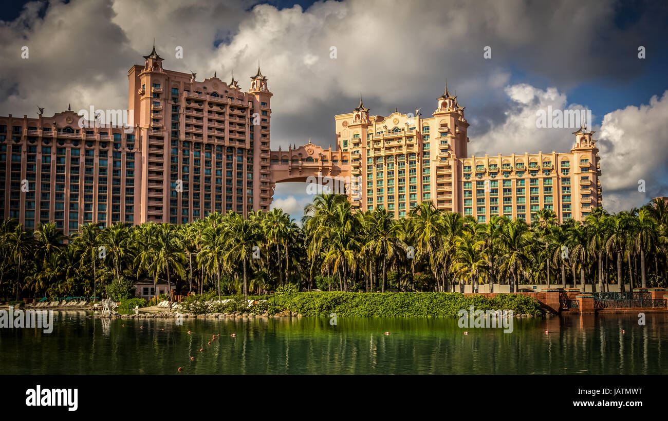 Atlantis the royal hi-res stock photography and images - Alamy