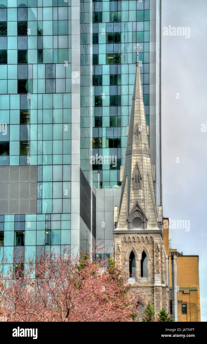Tall building montreal hi-res stock photography and images - Alamy