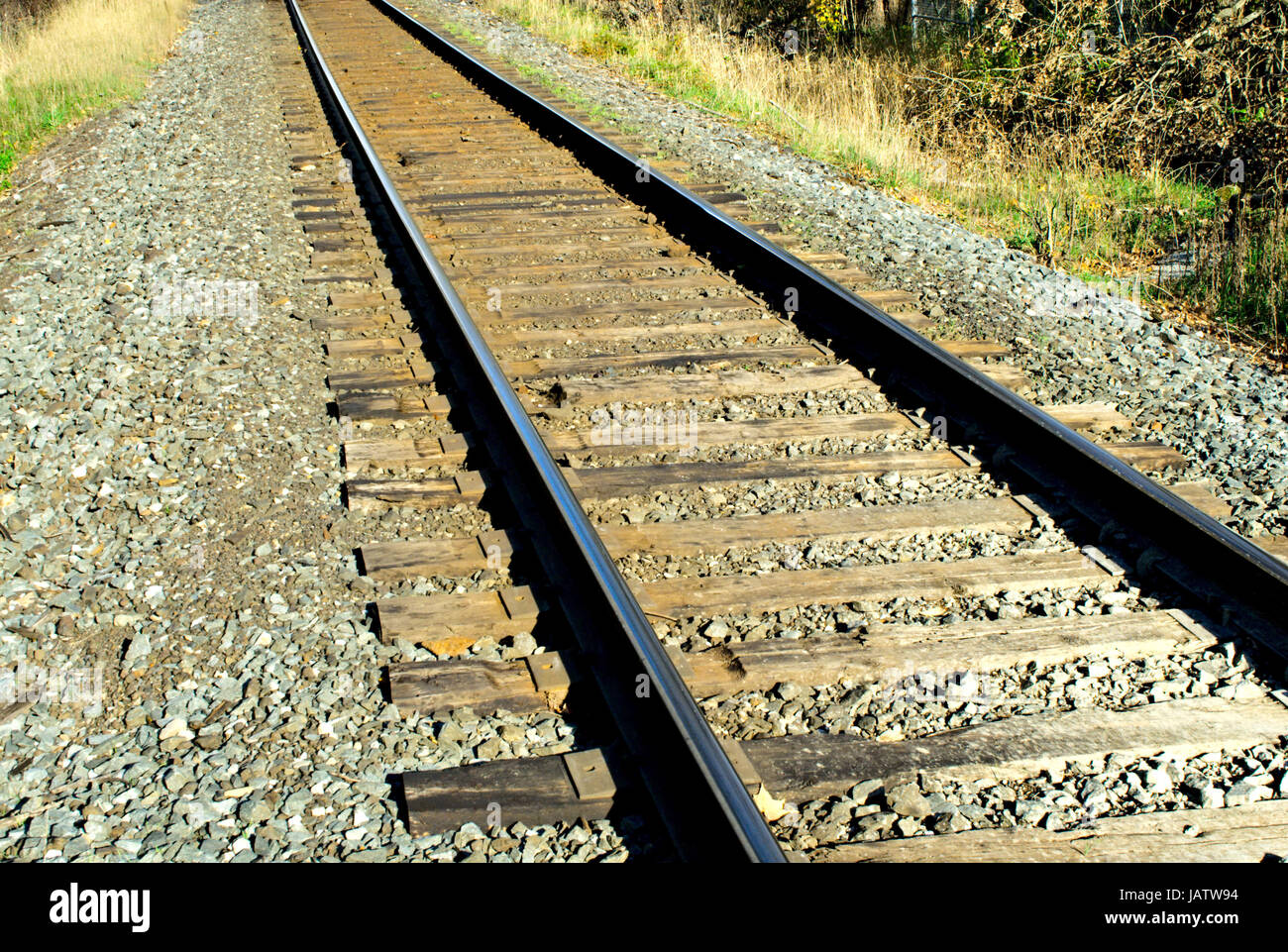 Railroad tracks receding into the distance hi-res stock photography and ...